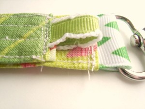 Quick & Easy - Ribbon Lanyard Tutorial - Patchwork Posse