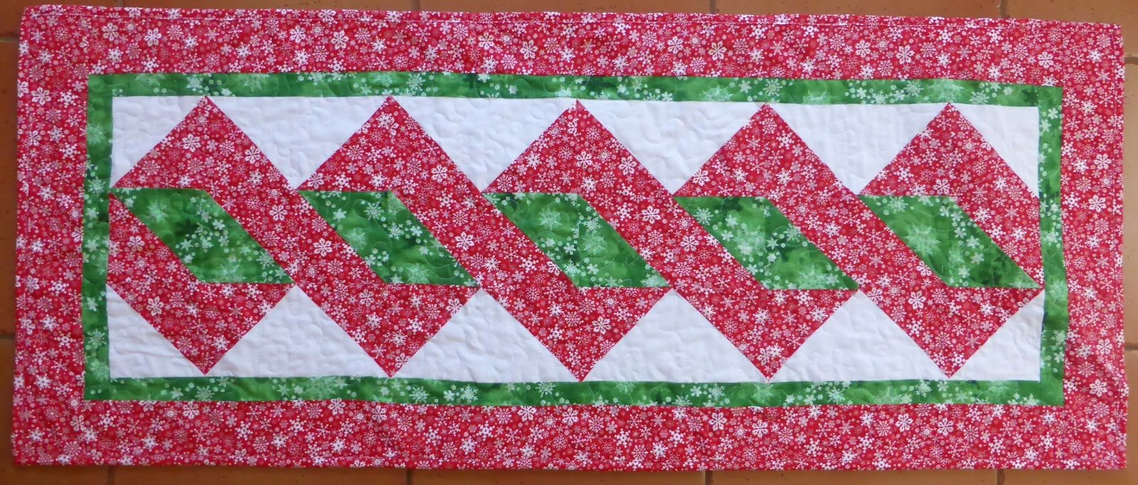 25 Table Runner Patterns - Patchwork Posse