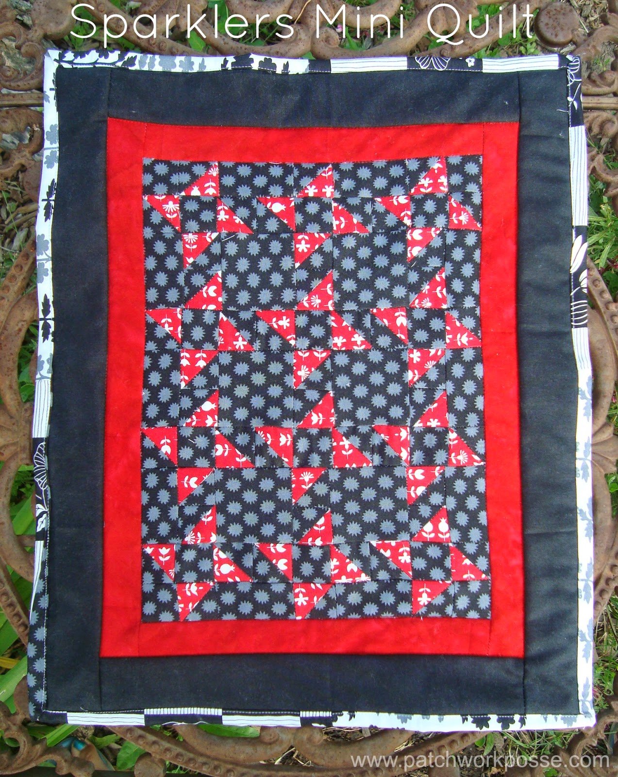 Sparklers Mini Quilt Tutorial - Patchwork Posse