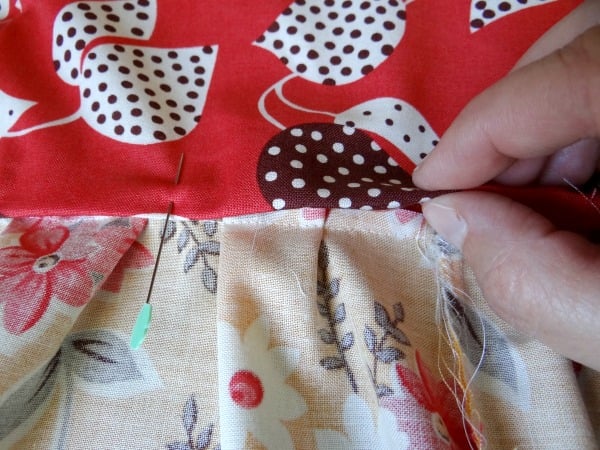 Smock Apron Tutorial - Patchwork Posse