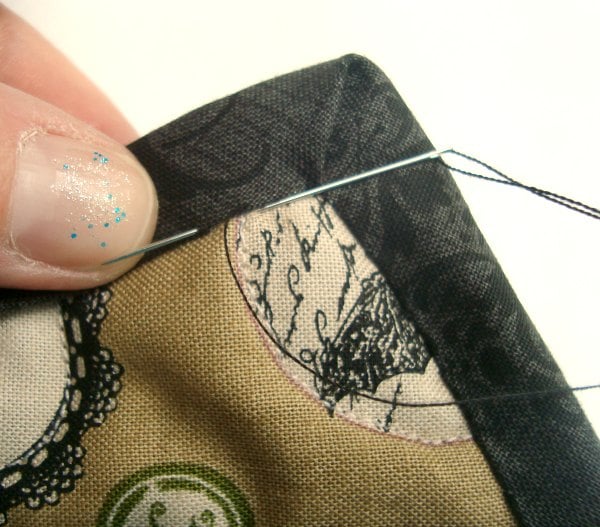 Quilt As You Go Zipper Pouch Tutorial - Patchwork Posse