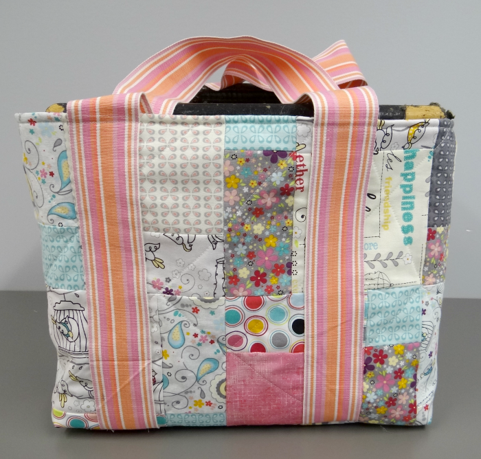 Carry Case Tutorial For Your Featherweight - Patchwork Posse