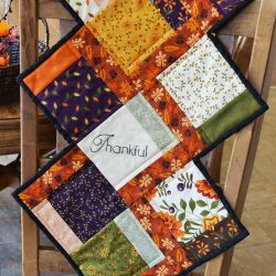 12 Free Table Runners for Fall - Patchwork Posse