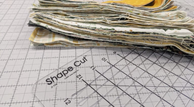 How To Cut Fabric Strips Quickly - Patchwork Posse