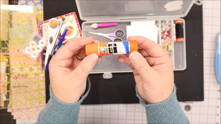 Make a Grab and Go Sewing Supplies Kit - Patchwork Posse