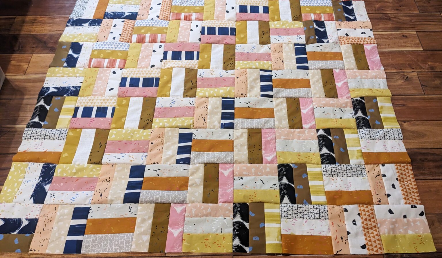 Free Rail Fence Quilt Pattern - Jelly Roll Quilt - Patchwork Posse