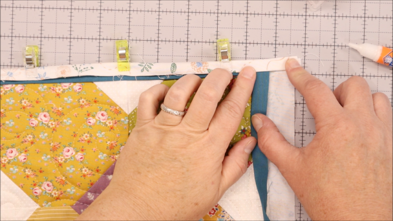 How to Make a Flange Quilt Binding - Patchwork Posse