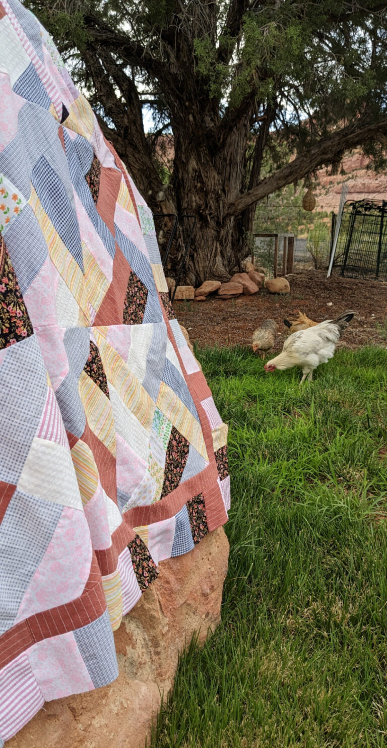 Spinning Ribbons Quilt: Easy Quilt Pattern Using Scrappy Fabric Strips ...