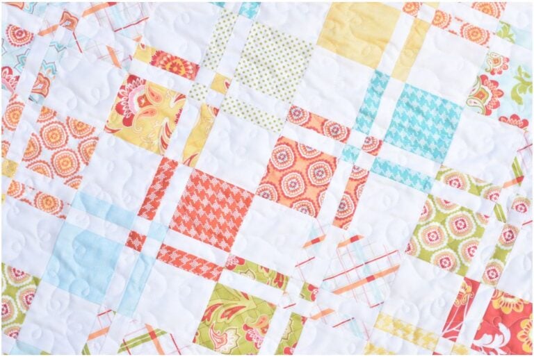35+ Free Charm Pack Quilt Patterns - Patchwork Posse