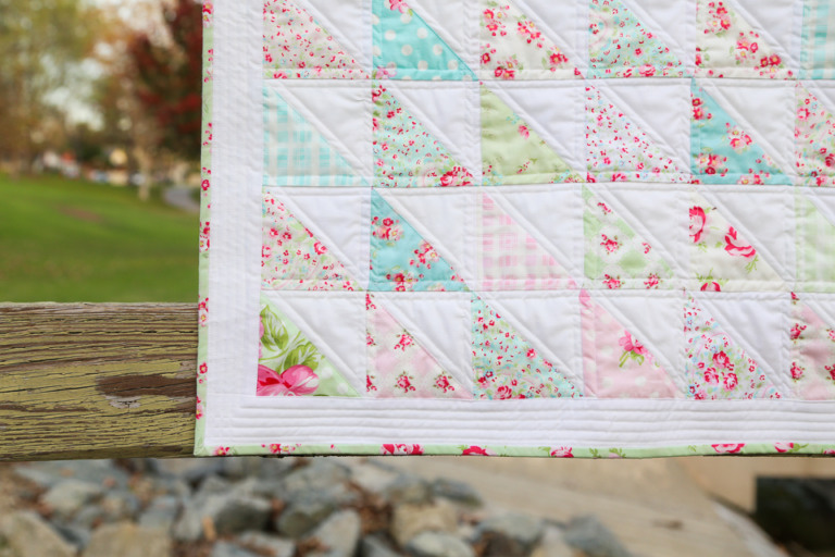 35+ Free Charm Pack Quilt Patterns - Patchwork Posse