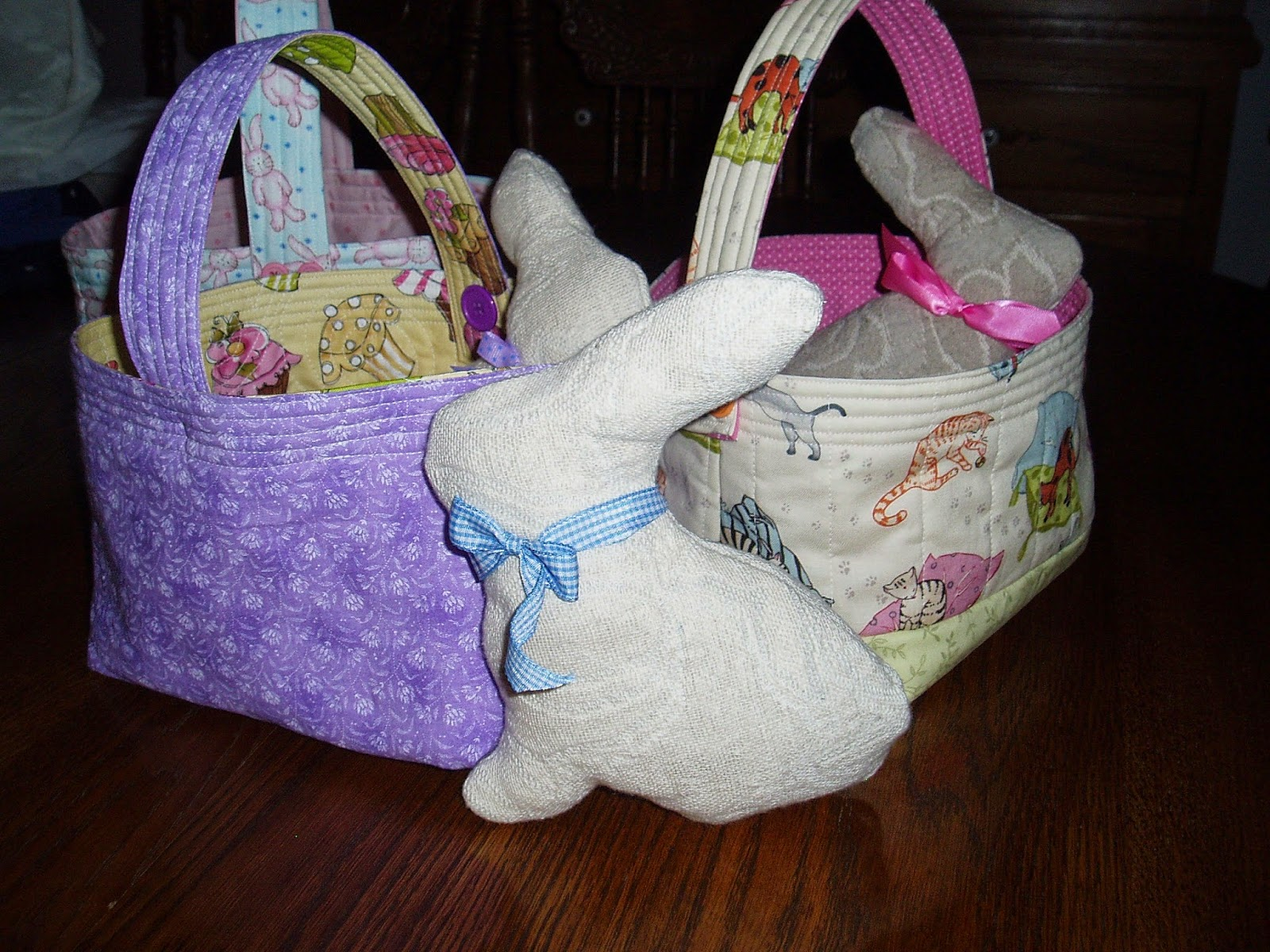 Fabric Easter Baskets - Free Patterns - Patchwork Posse