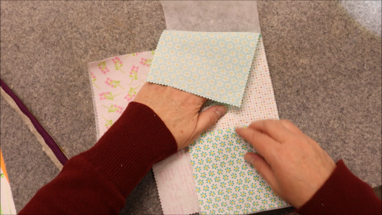 Free Thread Catcher Pattern - Patchwork Posse