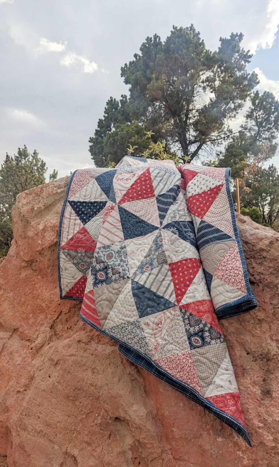 Free Hour Glass Quilt Pattern - Patchwork Posse
