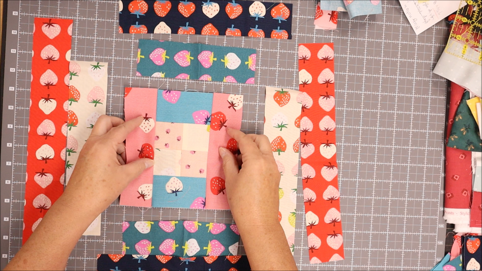 Courthouse Steps Quilt Pattern - Patchwork Posse